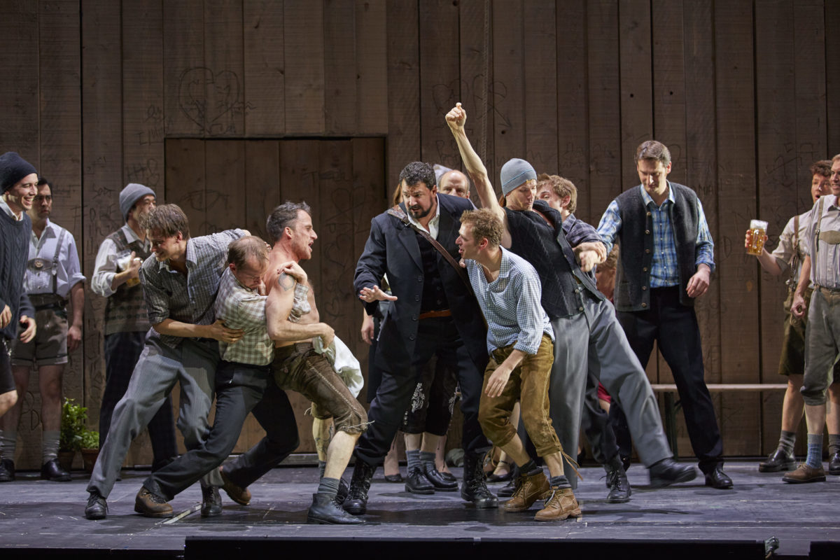 Eric Cutler is a “vocally flawless” Apollo in ‘Daphne’ at the Hamburg ...